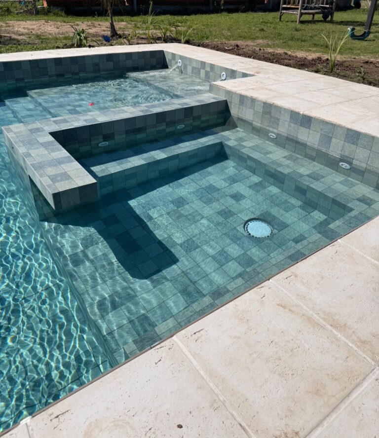 Porcelanato Piedra Bali (64x64 cm) Cerro Negro - CASA MANRIQUE